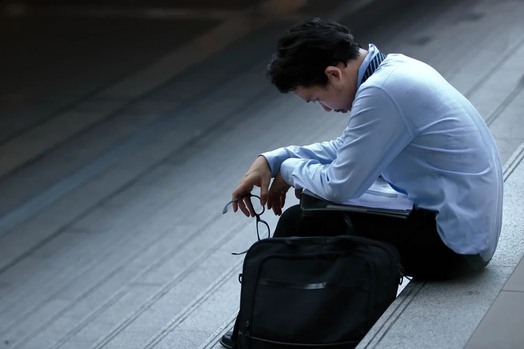 Mengalami Stress? Kenali Gejala Stress dan Cara Penanganannya | HonestDocs