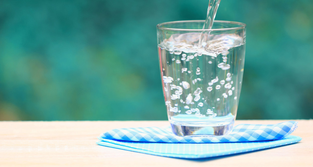 Merubah Aturan Pola Minum Anda Sesuai Kondisi | HonestDocs