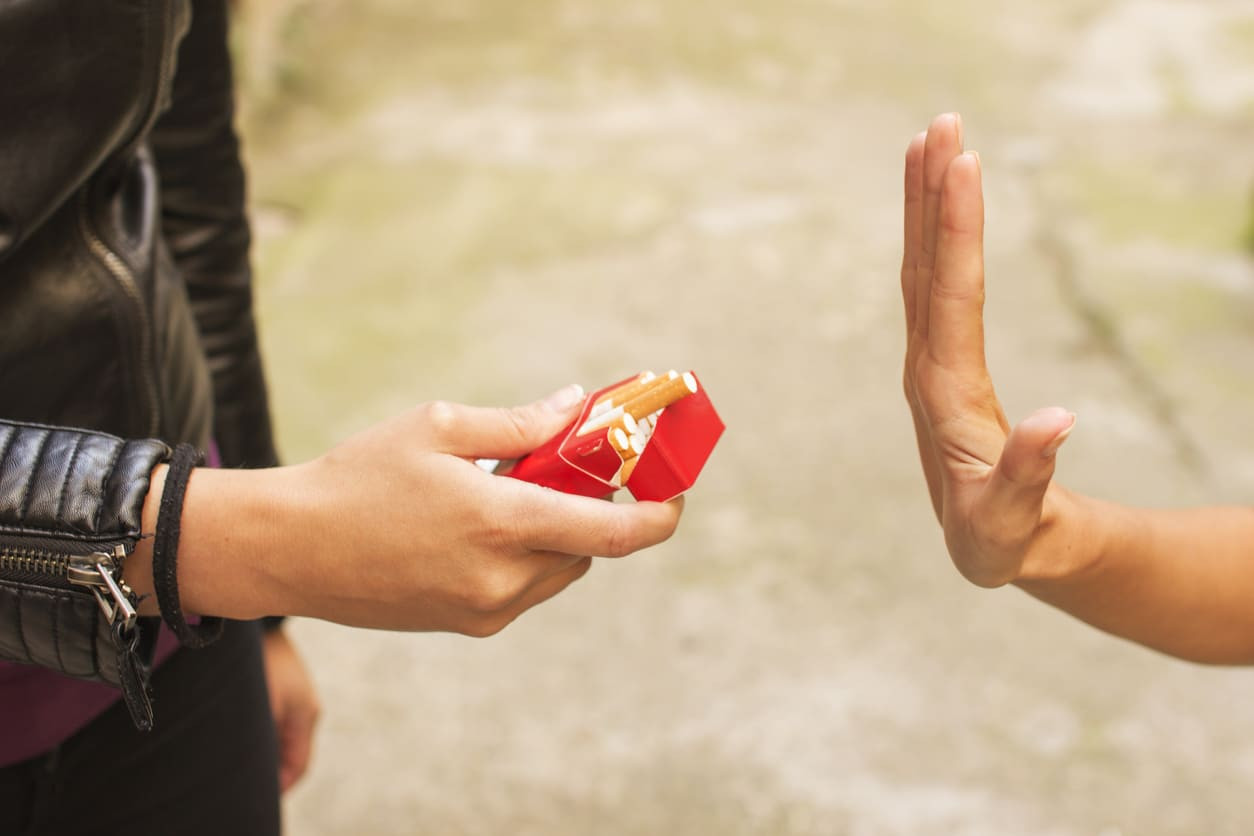 Inilah Cara Efektif Menjauhkan Anak dari Rokok | HonestDocs